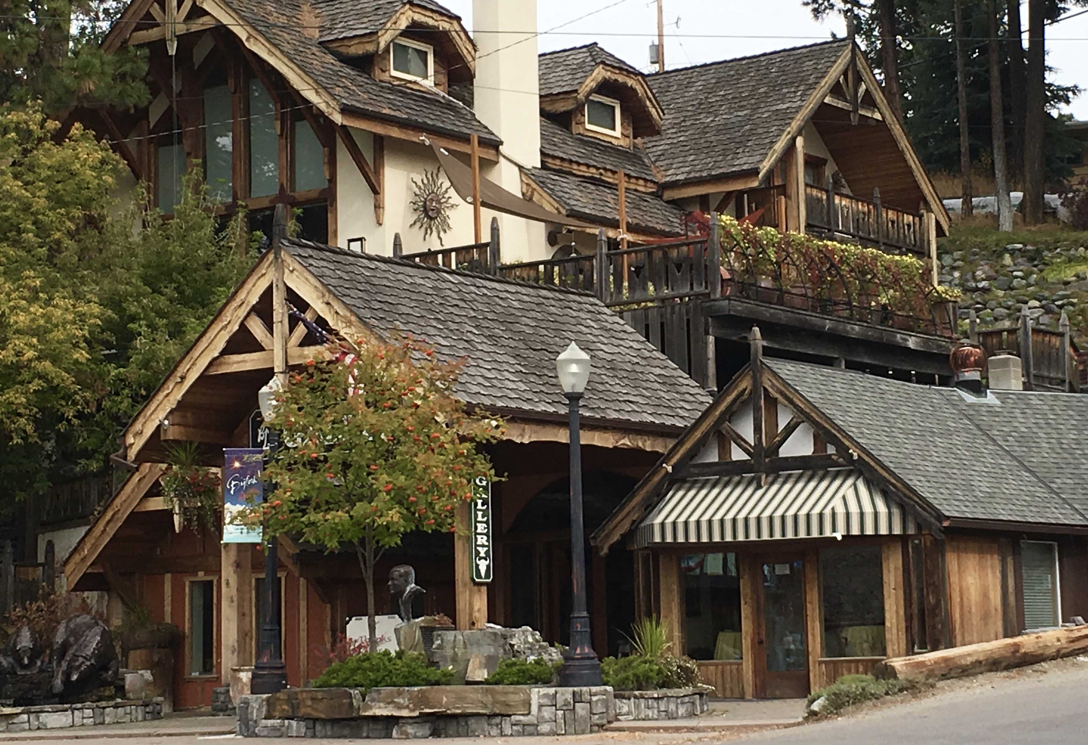 The Best Reasons to Visit Bigfork Montana | Montana Happy