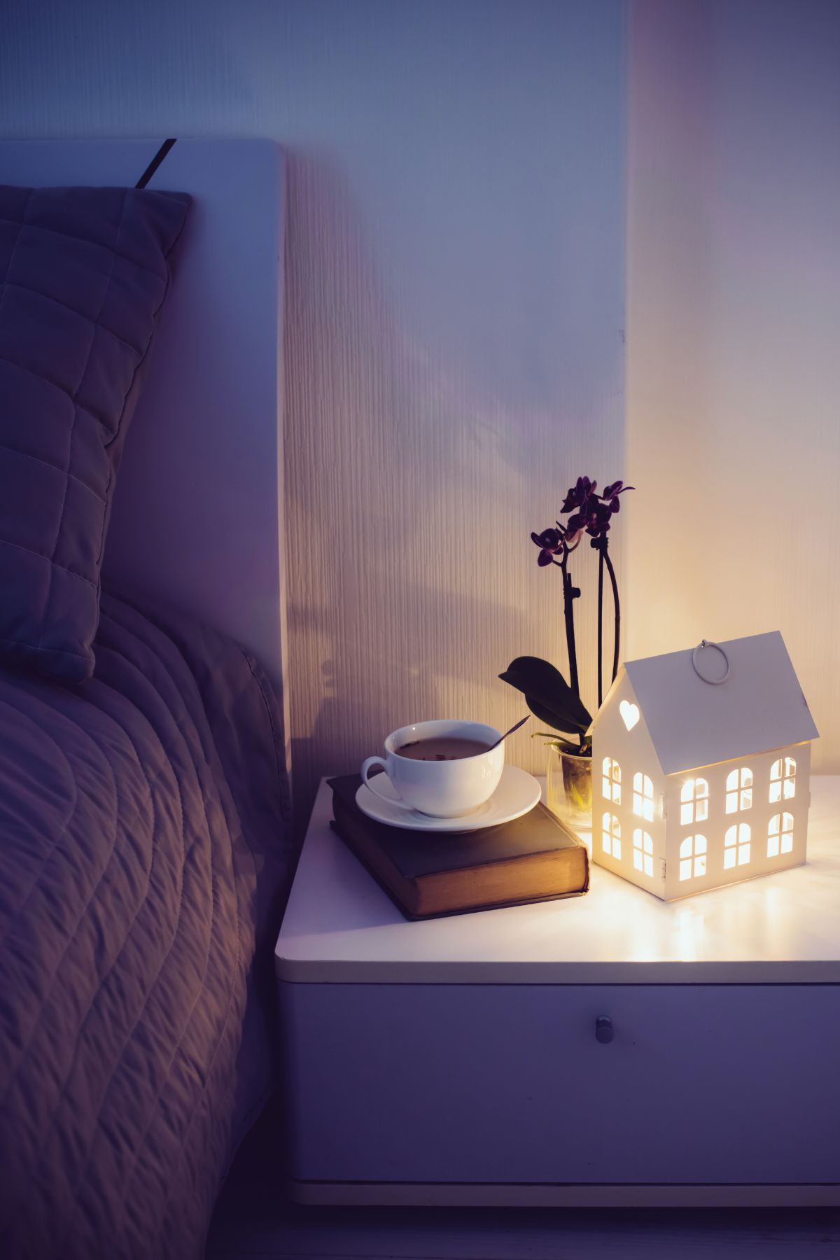 Hygge Bedtime Rituals - Evening Routine Ideas You'll Love! | Montana Happy