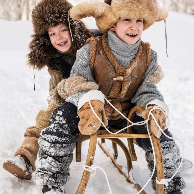 31 AMAZING Winter Hygge Ideas & Activities | Montana Happy