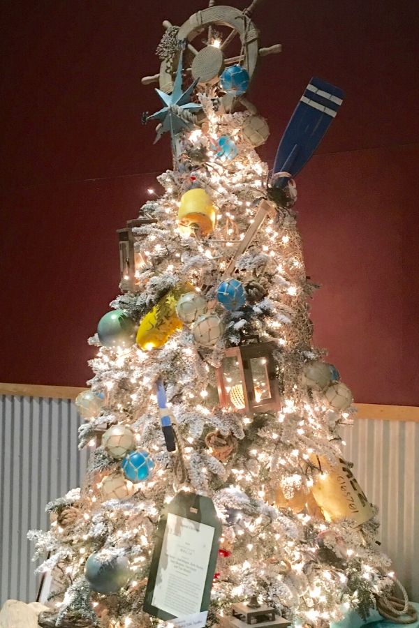 Most Amazing Nautical Christmas Tree | Montana Happy