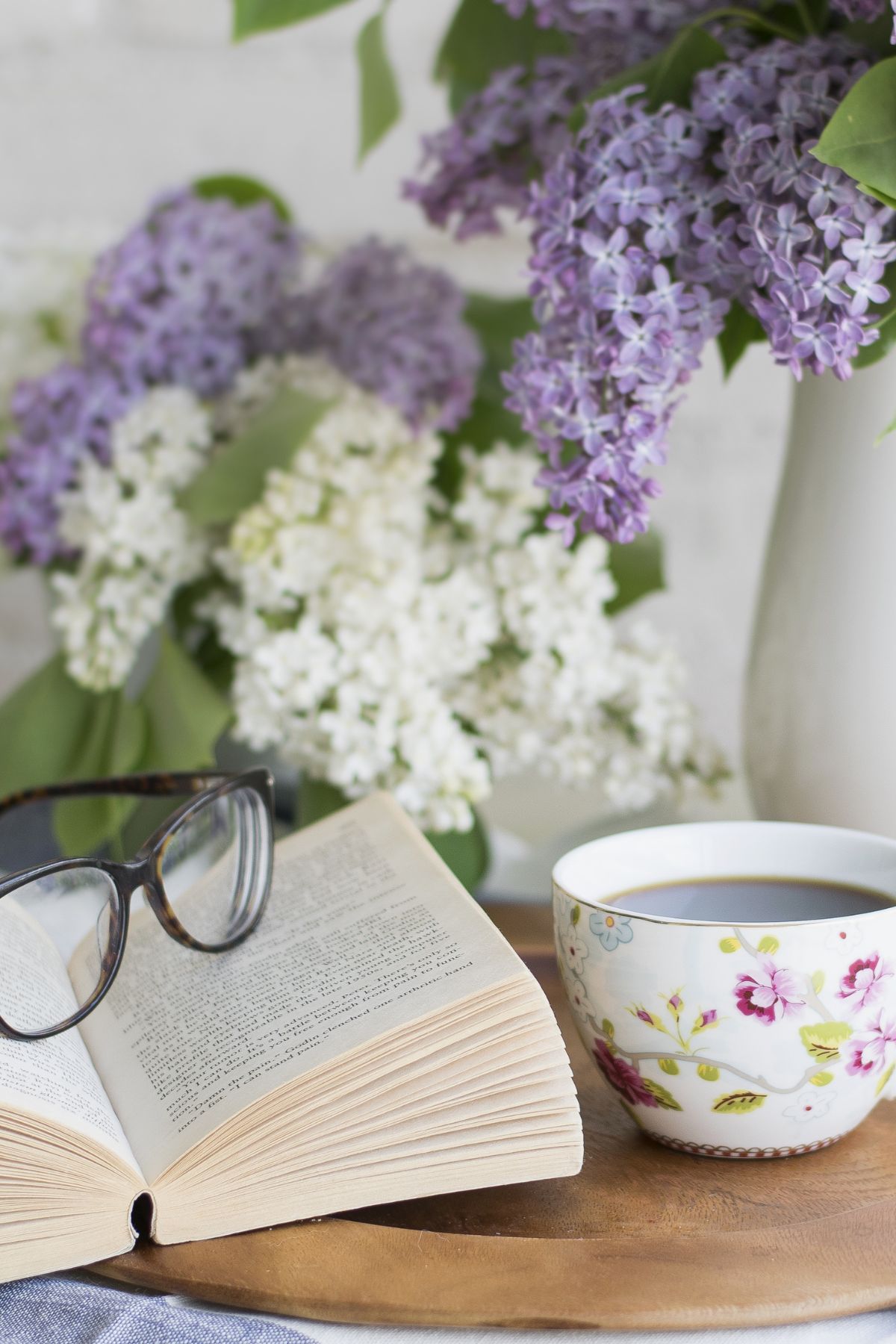 13 Ways to Create a PEACEFUL Home | Montana Happy