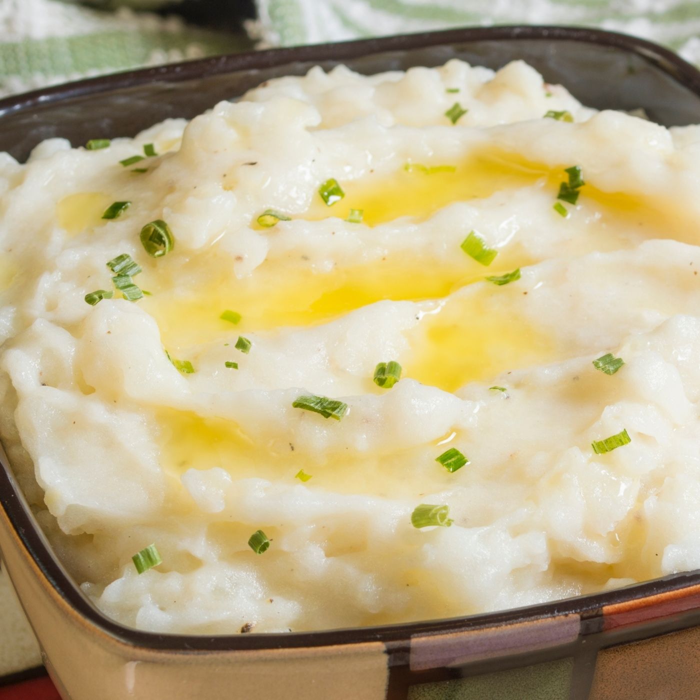 31 EASY Ways to Add Flavor to Mashed Potatoes | Montana Happy