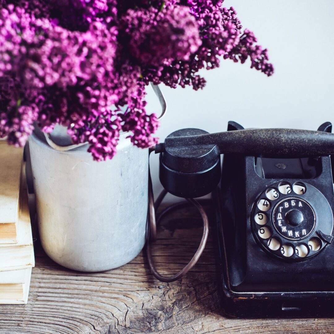 How to Hygge at Work - Cozy Office Ideas | Montana Happy