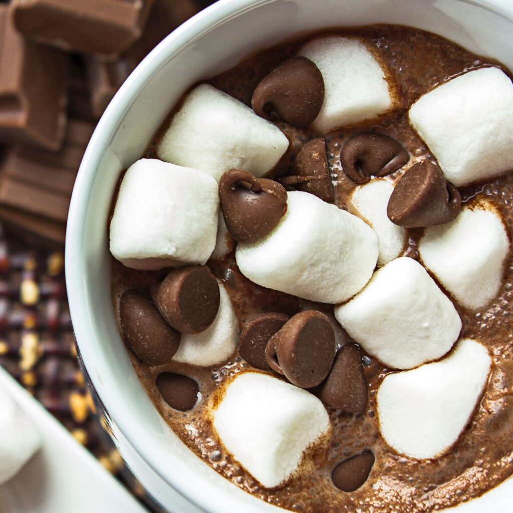 How to Set up a Hot Chocolate Bar * GREAT IDEAS | Montana Happy