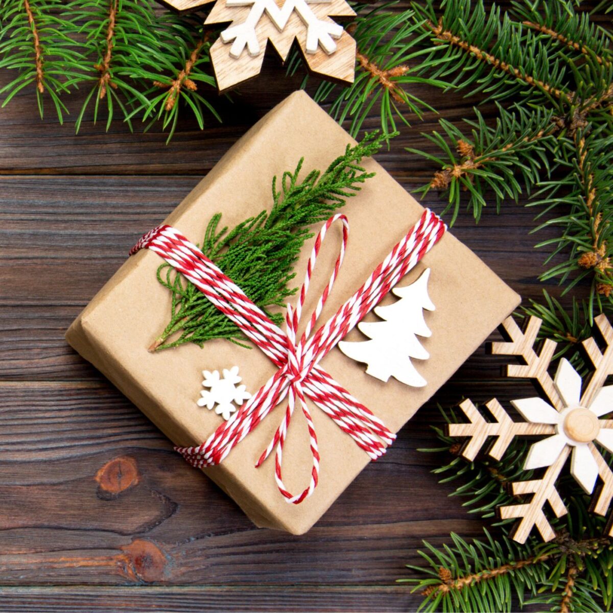 55 Old Fashioned Christmas Ideas | Montana Happy