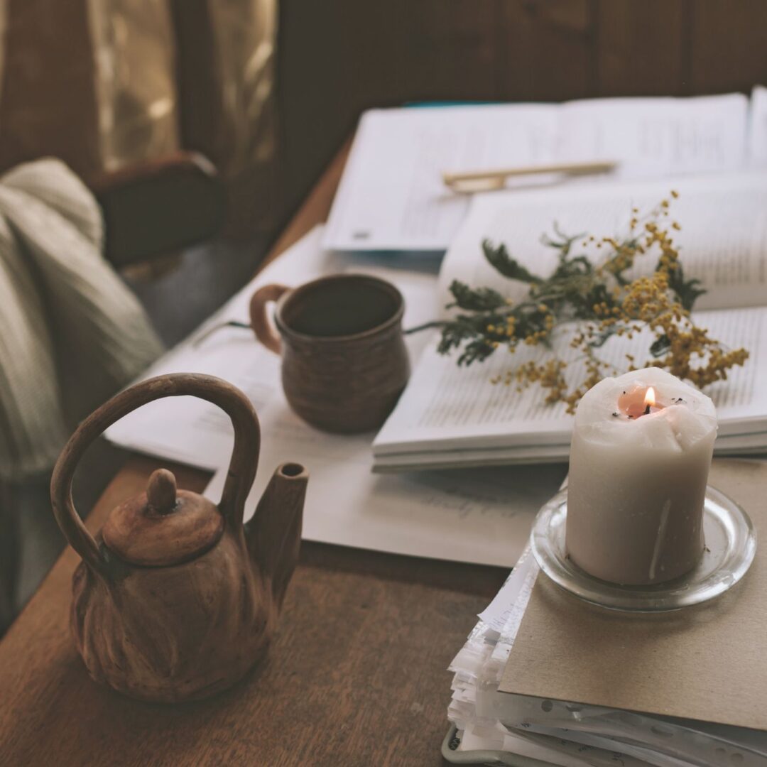 How to Hygge at Work - Cozy Office Ideas | Montana Happy