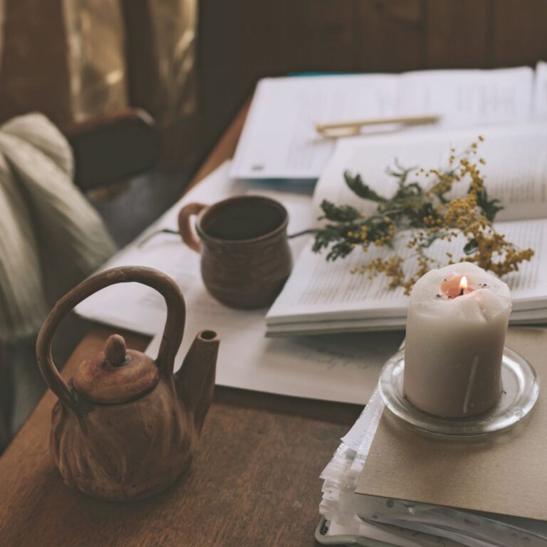 How to Hygge at Work - Cozy Office Ideas | Montana Happy