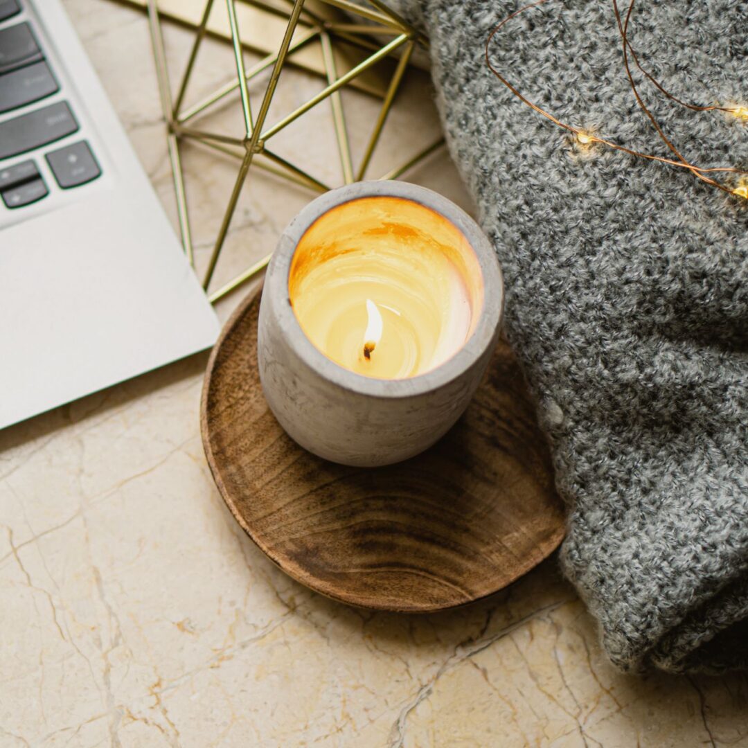 How to Hygge at Work - Cozy Office Ideas | Montana Happy