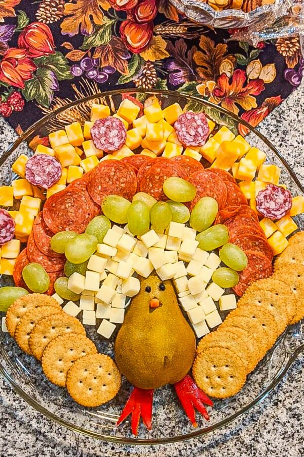 201 Thanksgiving Charcuterie Board Ideas | Montana Happy