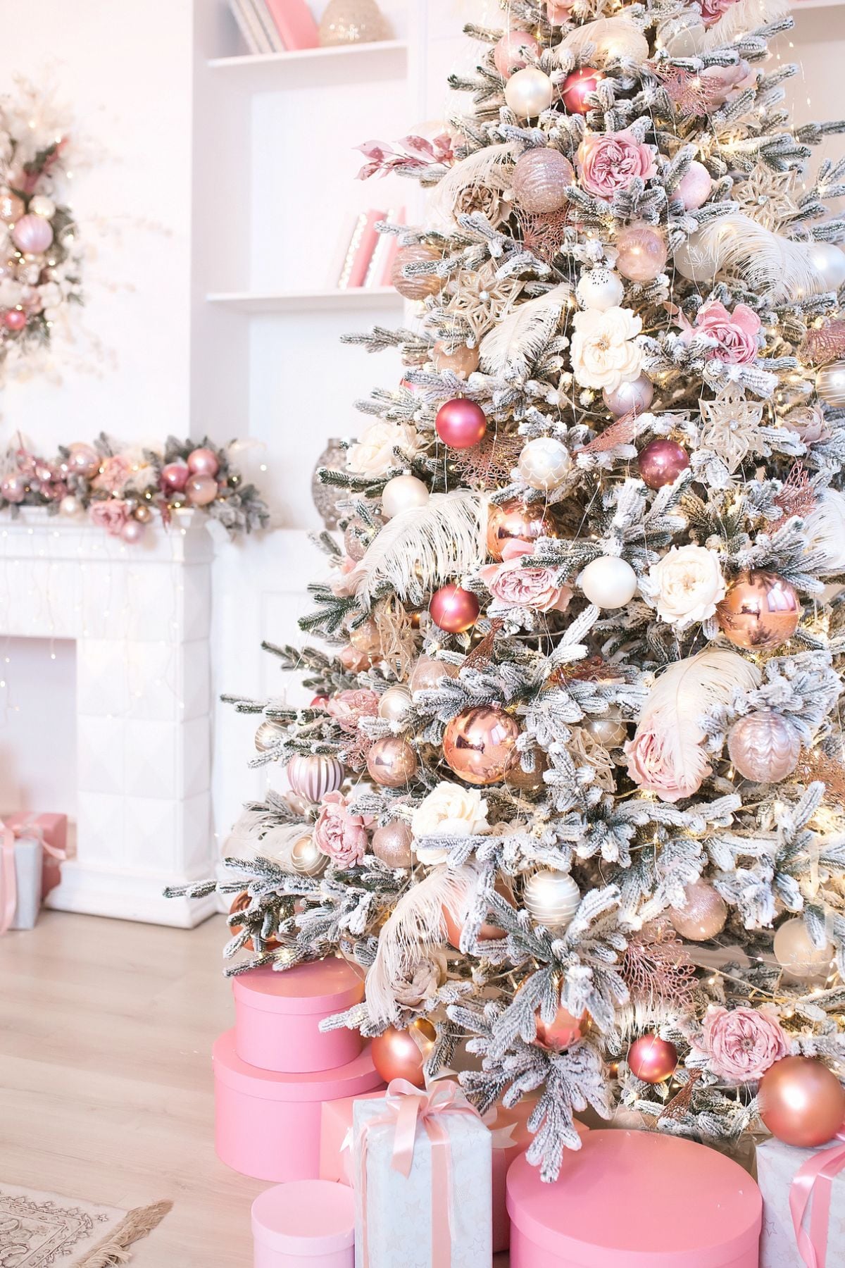 Beautifully Decorated Christmas Trees You'll LOVE!! | Montana Happy